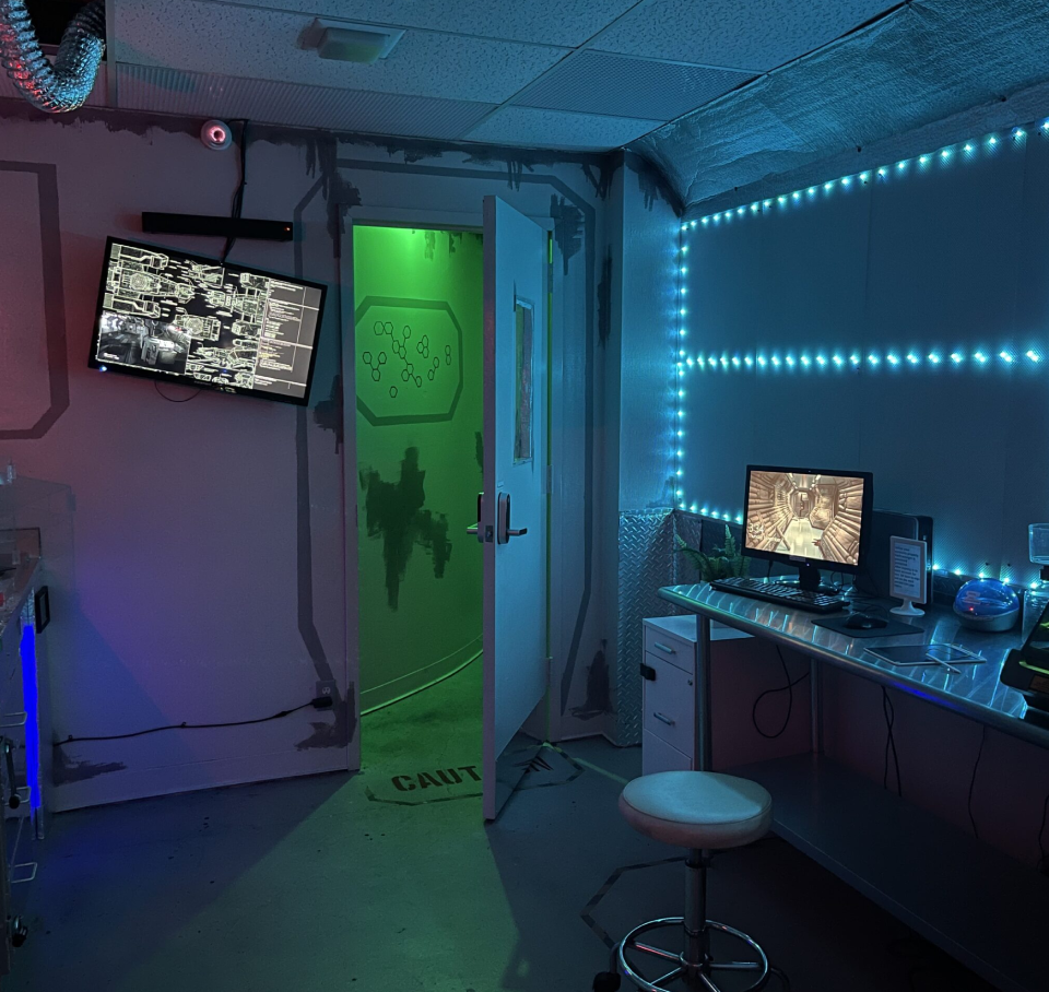 South Elgin – Panic Escape Room